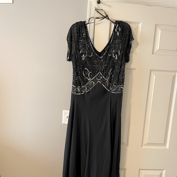 J Kara | Dresses | Jkara Evening Gown 6w | Poshmark
